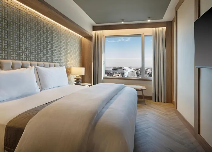 AC HOTEL CUZCO MADRID